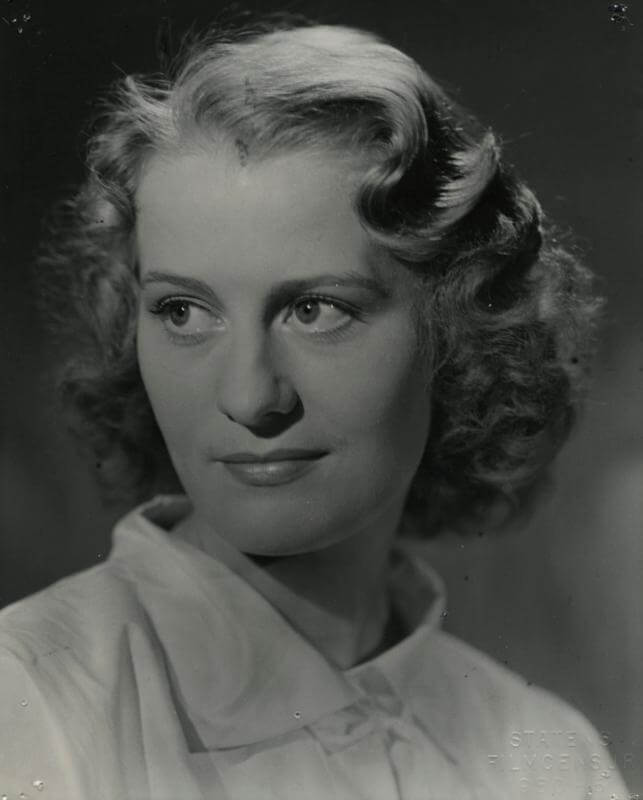 Dansk Film & Teater - Birthe Backhausen